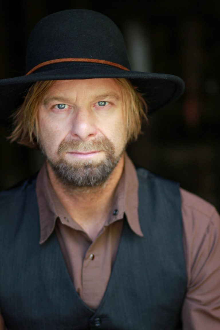 Headshots – Mike Rad