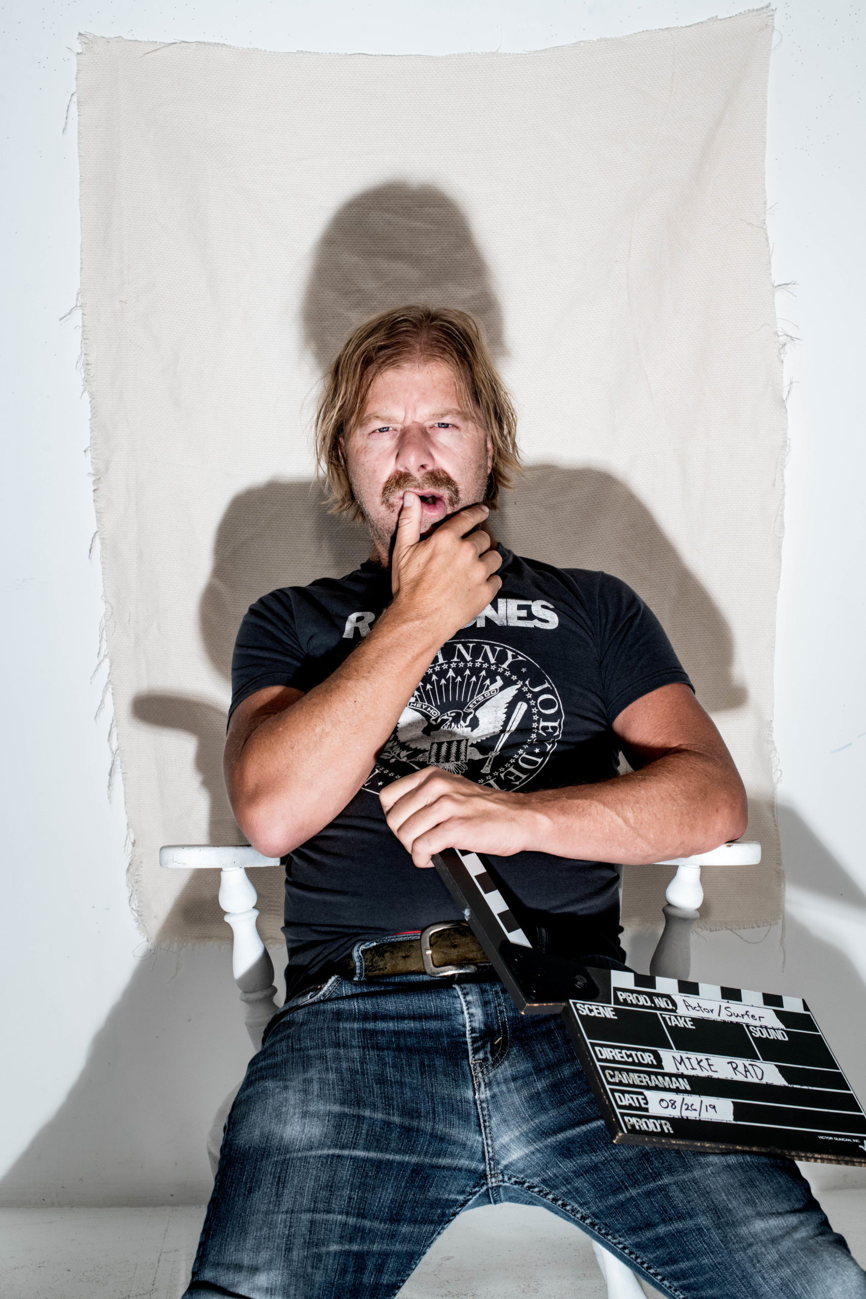 Mike Rad – Stay Tuned